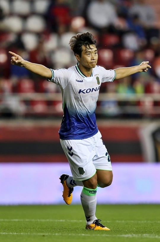 '전인미답 70-70' 이동국, K리그 클래식 29R MVP 선정 - 머니투데이