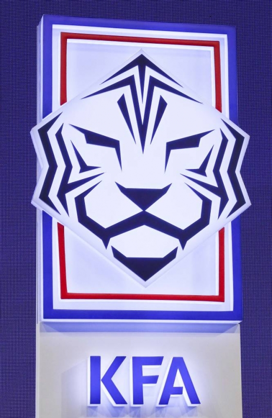 대한축구협회(KFA) 19년 만에 엠블럼 교체, 바뀐 점은? - 머니투데이