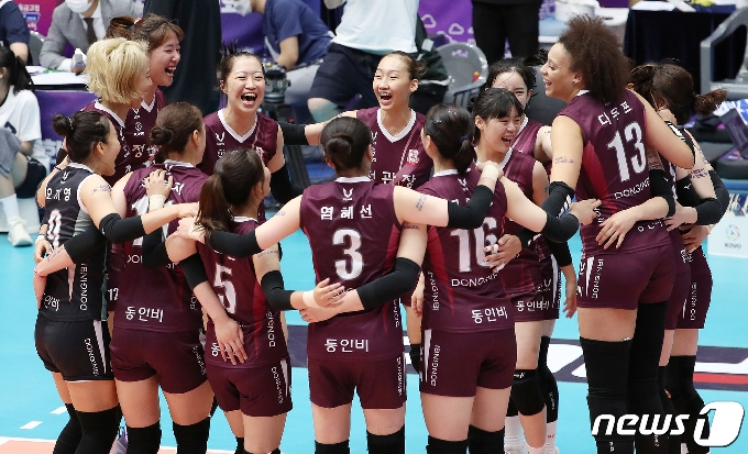 KGC인삼공사 배구단, 2020-21시즌 랜선 출정식 15일 개최 - 머니투데이