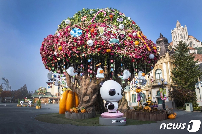 에버랜드, 11월 한 달간 '푸바오' 100일 기념 '판다를 찾아라' - 머니투데이