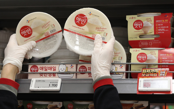 CJ제일제당, '햇반' 가격 7~8% 인상… 오뚜기도 인상 검토 - 머니투데이