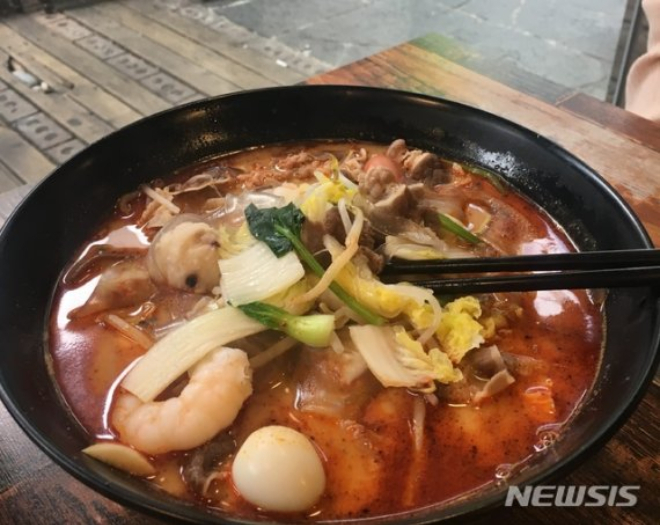 "마라탕도 원조라 우길래?"…中조롱에 韓누리꾼 "줘도 안가져" - 머니투데이