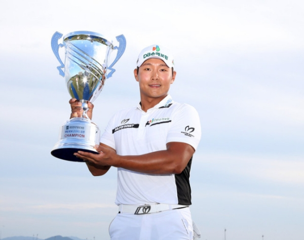 KCC오토, 후원선수 서요섭 프로 KPGA 바디프랜드 팬텀로보 군산CC오픈 우승 - 머니투데이