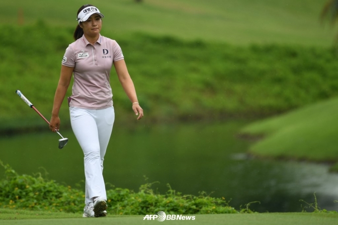 '韓 LPGA 14개 대회 연속 무관' 이정은6, 토토 재팬 클래식 공동 14위 - 머니투데이