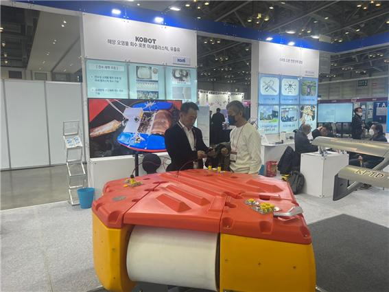 코아이, 2023 드론쇼 코리아 참가... 로봇 'KOBOT' 선봬 - 머니투데이