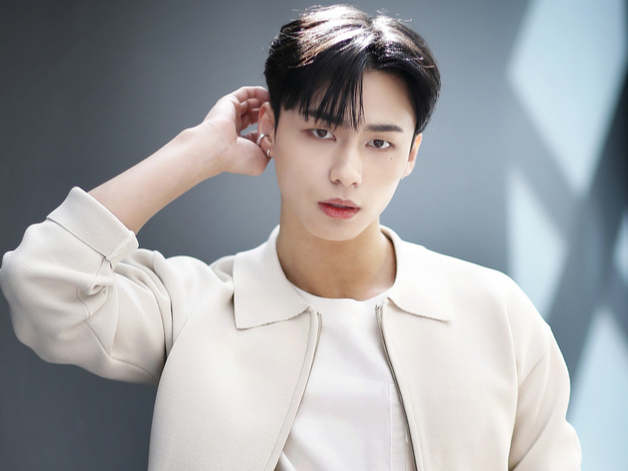 "일반 교회인 줄" 발뺌…DKZ 경윤 'JMS 모태신앙' 고백 | 스타일M