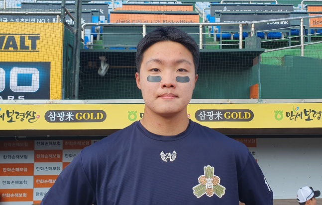 '고교 최대어' 156㎞ 정우주, KBO 남는다! "한국에서 뛰고 ML 진출, 역사에 남을 구속이 목표" [대전 현장] - 머니투데이