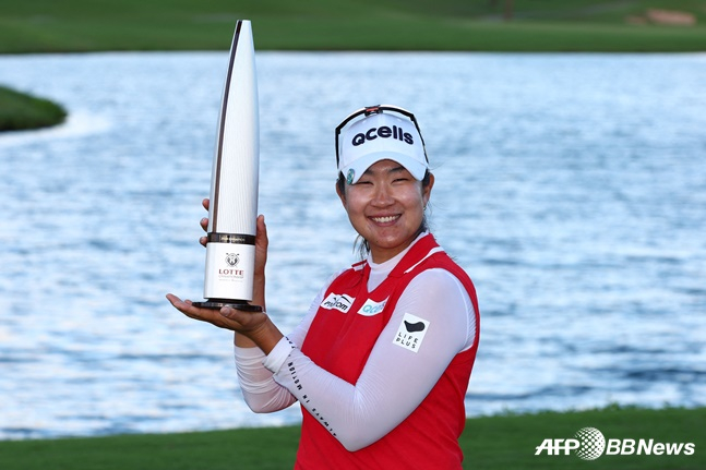 '47개월 만의 우승' 김아림, 롯데 챔피언십서 '와이어 투 와이어'로 통산 2승 달성 [LPGA] - 머니투데이