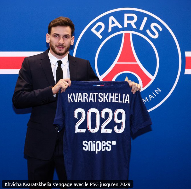 황인범→김민재→이강인, 가는 팀마다 韓 선수 있네? 흐비차, PSG 전격 입단 "등번호 7번+4년 계약+첫 조지아 선수" - 머니투데이