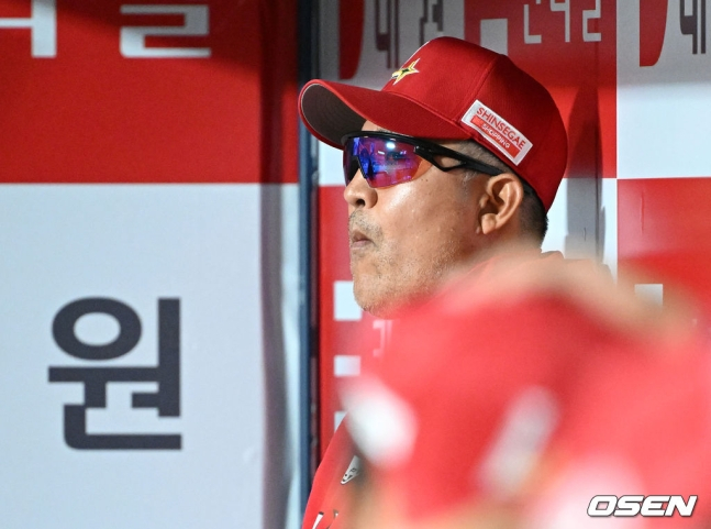 [영상] '사령탑 경고' 안 먹혔나... 또또 '용납 못할 실책' 나왔다, '3G 7실책' SSG 수비를 어쩌나 - 머니투데이