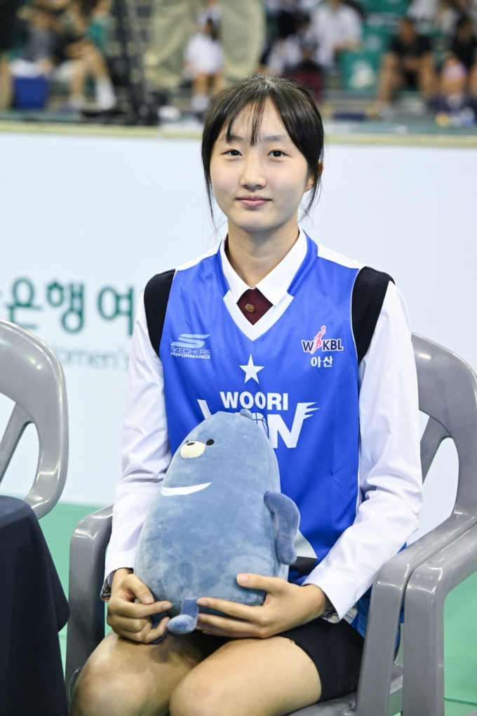 '이변 없었다' 1·2순위는 최고 유망주 2인... '역대 최다 참가' WKBL 드래프트 [부천 현장] - 머니투데이