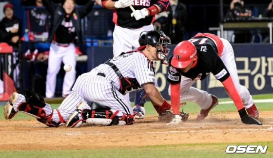 왜 단독 홈스틸이 아닌 트리플 도루로 바뀌었나, KBO 42년 역사상 '단 7번' 진기록... 'KIA 팬들 함성+코치 사인' 합작품 - 머니투데이