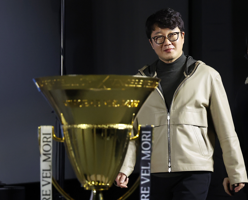 '최강야구' 내부 갈등?…JTBC vs PD 엇갈린 입장 - 머니투데이