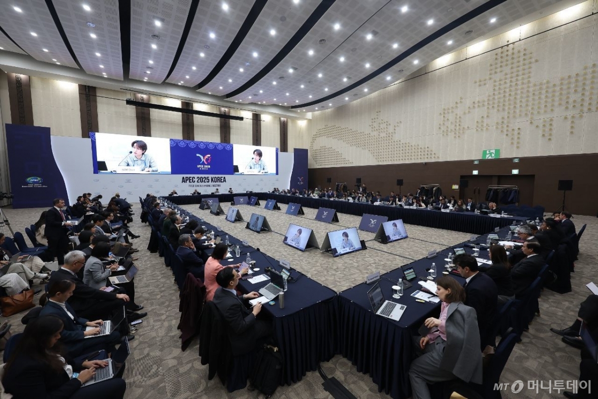 'D-100' APEC, 26일 인천서 3차 고위관리회의 개최…최종 과제 협의 - 머니투데이