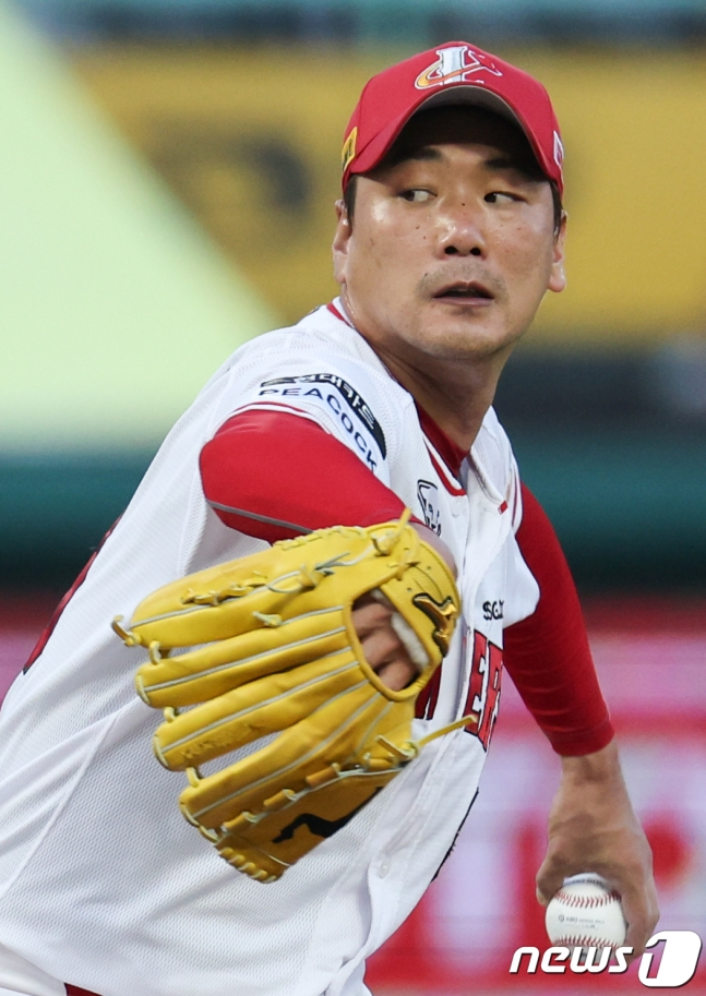 '잠실 5연전 앞두고 6위와 2G 차' PS도 위태한 SSG, 45일째 김광현 외에 토종 QS가 없다 - 머니투데이