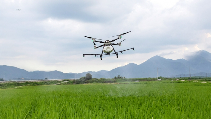 산업용 드론 '인투스카이' IPO 착수…IBK투자증권과 주관사 계약 - 머니투데이