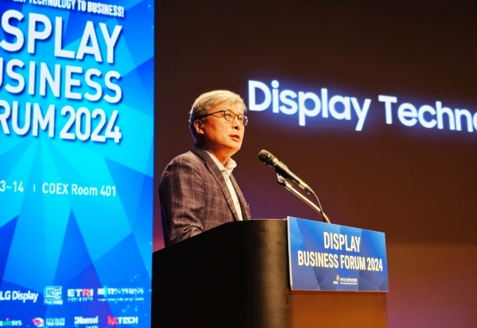 삼성D·LGD "디스플레이 시장 성장, OLED가 이끌 것" - 머니투데이