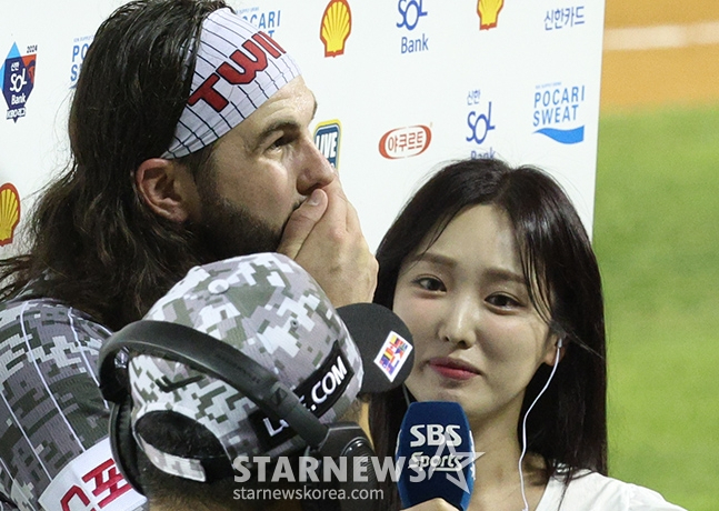 '펑펑 울며' 한국 떠난 외인 극적 ML행, 또 다른 KBO 에이스 만났다! 애리조나와 마이너리그 계약 - 머니투데이