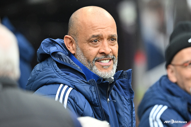 토트넘 떠나면 감독도 잘 나간다, EPL 3위→이번엔 FA컵 8강 진출... 노팅엄, 깜짝 우승 도전 - 머니투데이