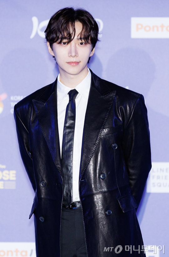 2PM 이준호, 17년 만에 JYP 떠난다…"재계약 NO, 협업 계속" - 머니투데이