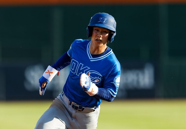 '경쟁자는 홈런쳤는데...' 3G 연속 안타 김혜성, 콜업 기대하기엔 부족한 마이너 '타율 0.264-OPS 0.825' - 머니투데이