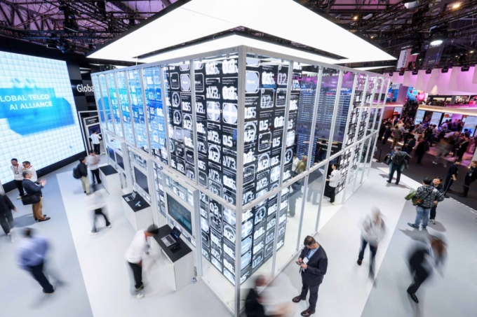 SK, AWS와 손잡고 울산에 100MW급 데이터센터 건립 - 머니투데이