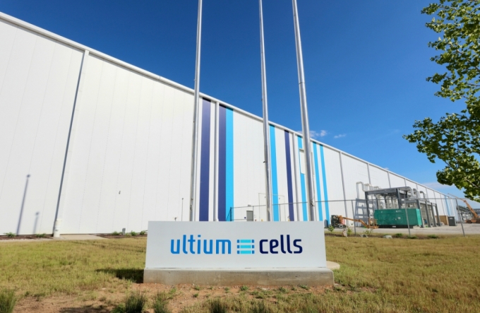 LG엔솔, 美 테네시 공장서 LFP 배터리 생산…2027년 양산 - 머니투데이