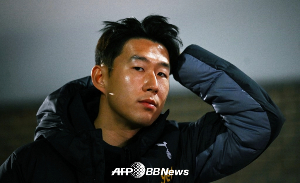 슈퍼컴퓨터 예측 'EPL 최종 순위' 공개, 토트넘 또 챔스행 충격 불발... '지금 1·2위도 우승 못한다' - 머니투데이