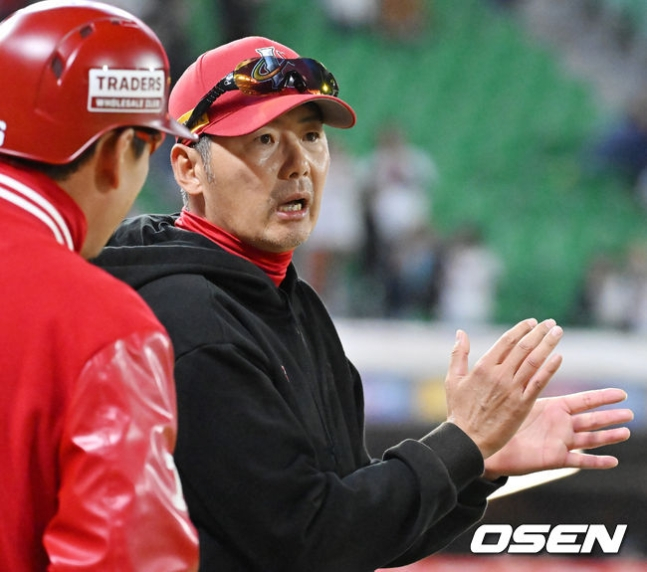 '김광현-엘리아스 출격대기' SSG, 김원형 감독 "시즌 막판 분위기와 집중력 보여줄 것" 22일부터 준PO서 NC와 격돌 - 머니투데이