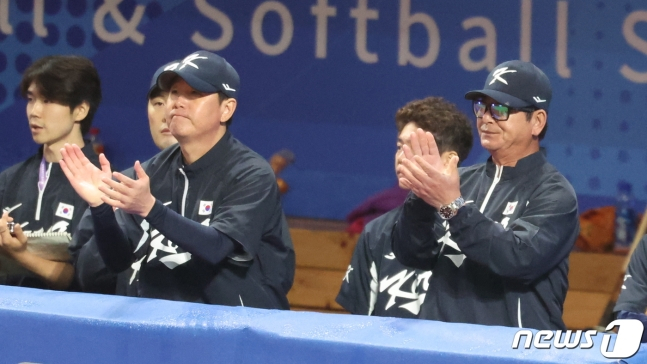 [오피셜] 류중일호, 日 APBC 엔트리 최종 26인 발표 'AG 탈락 이의리' 다시 태극마크 달았다 - 머니투데이