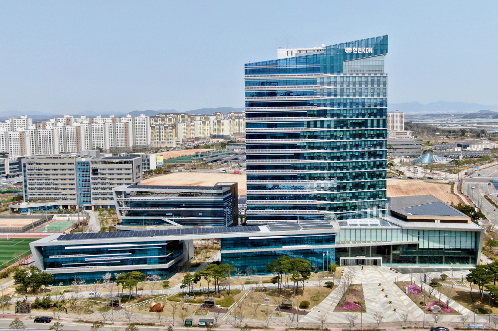 한전KDN, '2025 국가산업대상' 경영혁신 부문 4년 연속 수상 - 머니투데이