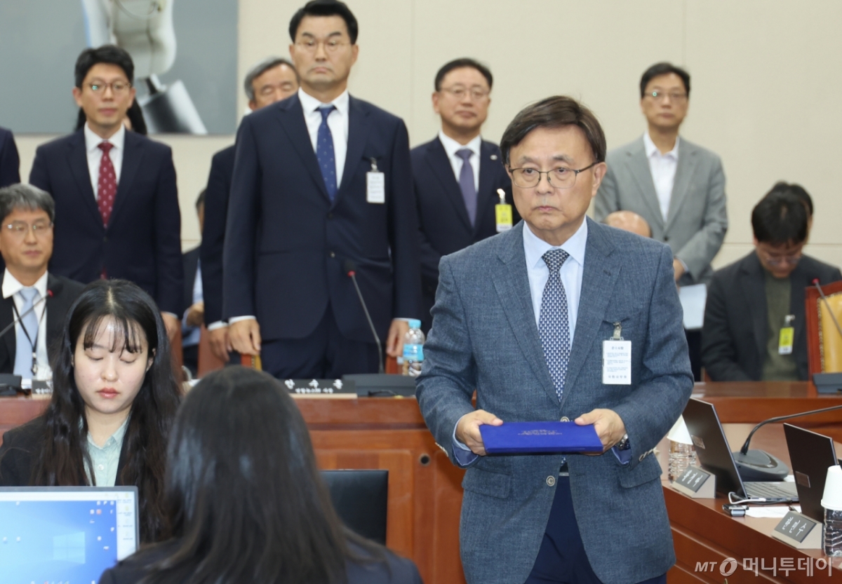 與 "오세훈, 김어준 막으려 TBS 없애" vs 野 "가짜뉴스 공장에 당연" - 머니투데이