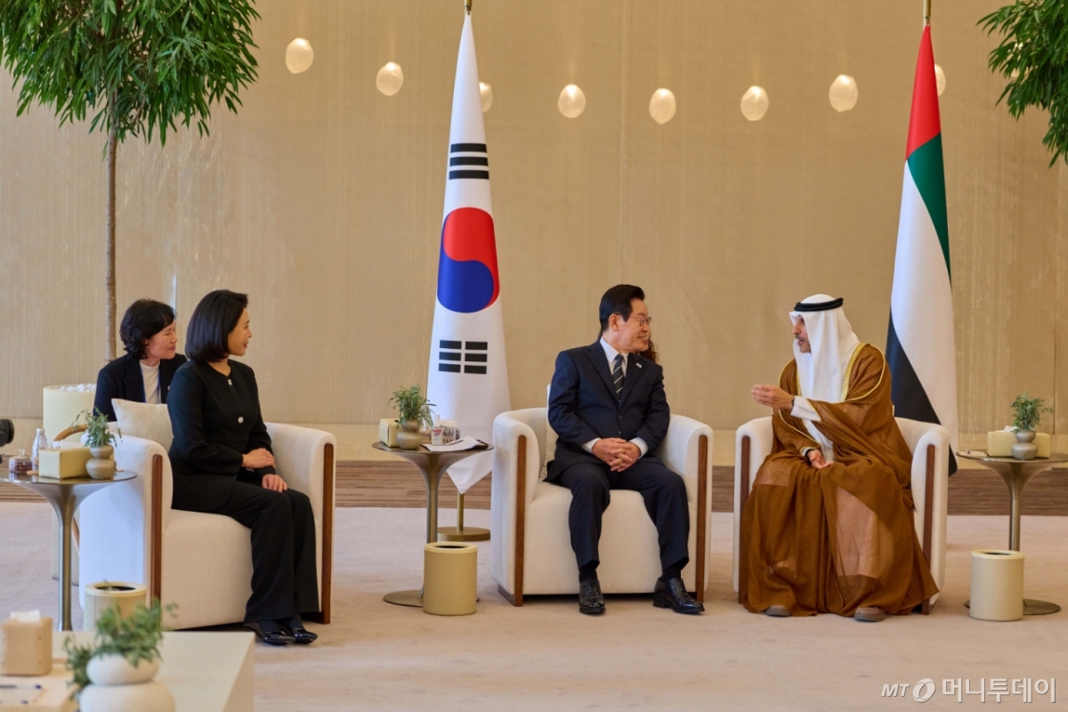 [속보]이재명 대통령 "한-UAE CEPA에 따라 양국간 90% 이상 품목 관세 철폐 예정"