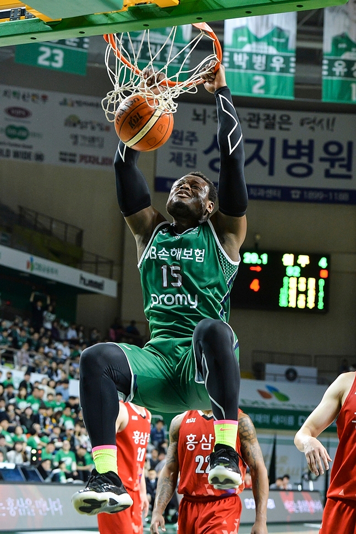 KCC 드디어 외인 구성 완료, 'MVP' 버튼 韓 무대 돌아온다... 데이비스도 4년 만에 컴백 - 머니투데이