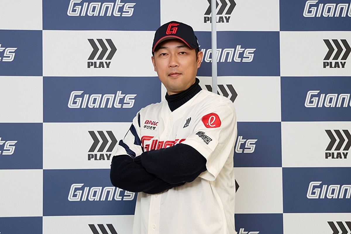 '한신 1군 투코→롯데행' 日거물 작심 비판 "이러다 韓 투수 다 망가져" KBO 혹사 '정조준' - 머니투데이