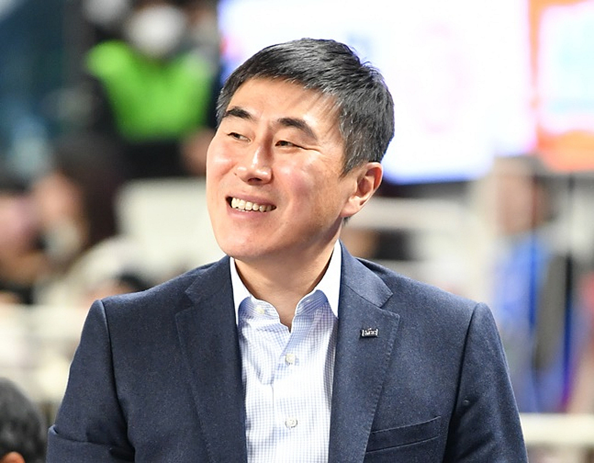 KCC 전설 이상민 마침내 사령탑 부임, "난 실패했던 감독, 마지막이란 각오로 왔다" [인터뷰] - 머니투데이